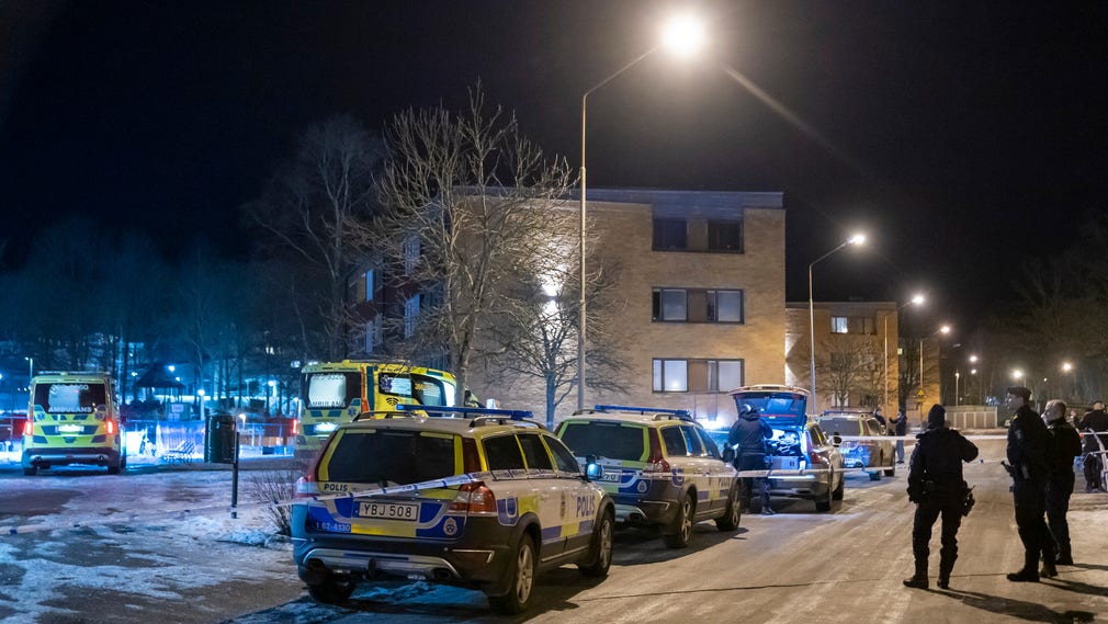 Misstänkt grovt våldsbrott i Olofström – flera till sjukhus - DN.se Misstänkt grovt våldsbrott i Olofström – flera till sjukhus - DN.se